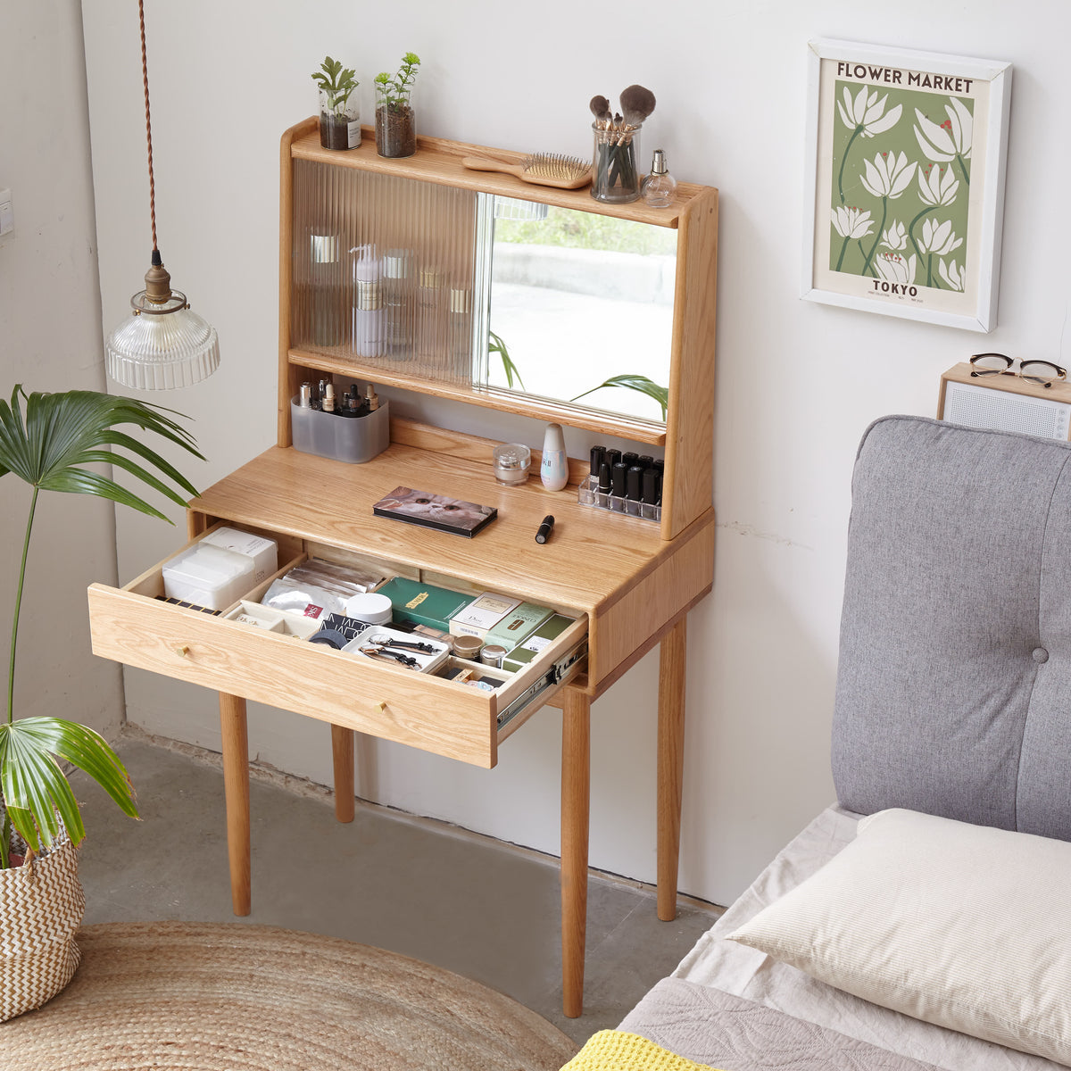 Solid Timber Bedroom Vanity/Dressing Table/Divided Storage Drawer and ...